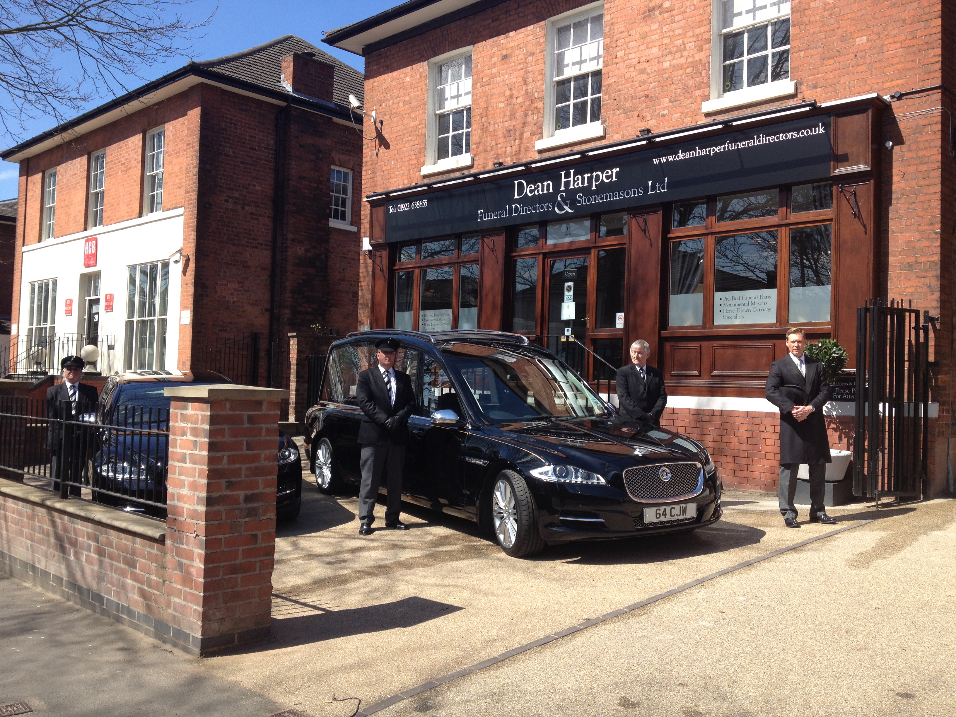 Award winning funeral directors in Walsall - Dean Harper Funeral ...